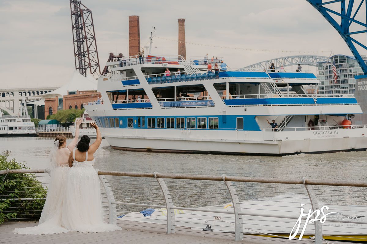 Catie & Ashley - Windows on the River - John Paul Studios
